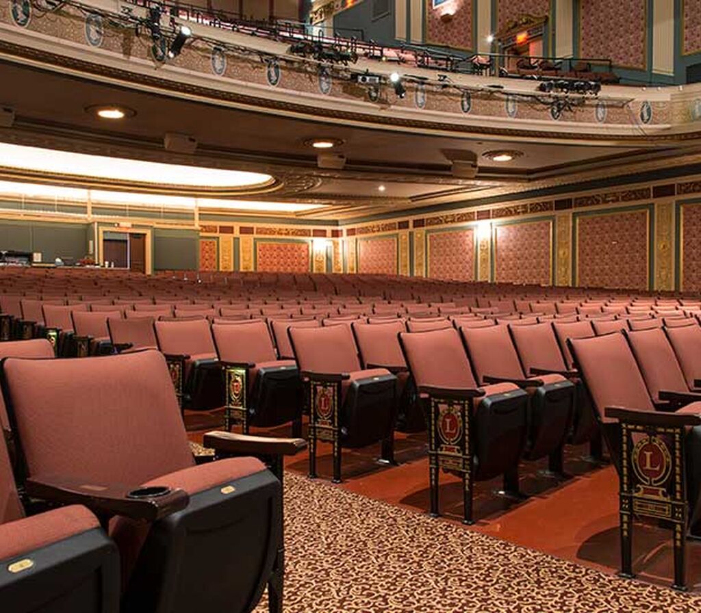 Lerner Theatre with model No. 8.12.163.8 Meteor fixed audience…