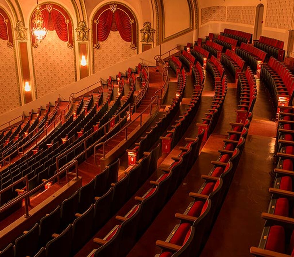 Riverside Theatre with historic 29.12.160.8 Rialto and 90.12.160.8…