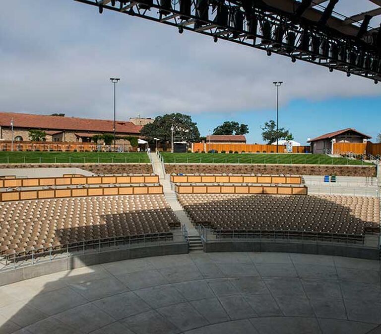 Vina Robles Amphitheatre with model 30.52.00.30 Patriot fixed stadium…